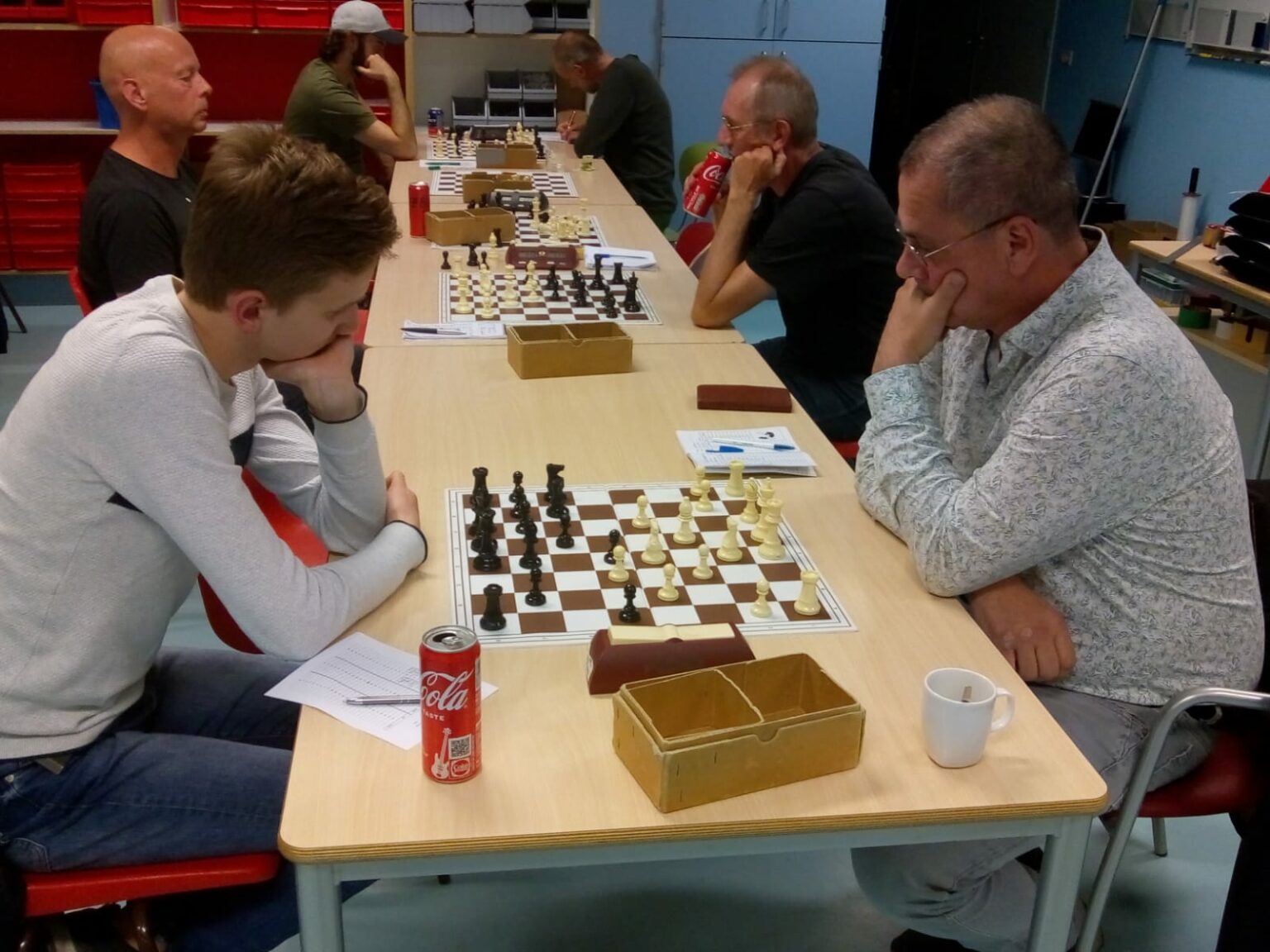 Uitslagen en standen na 4e ronde Intern – Arnhemse schaakvereniging