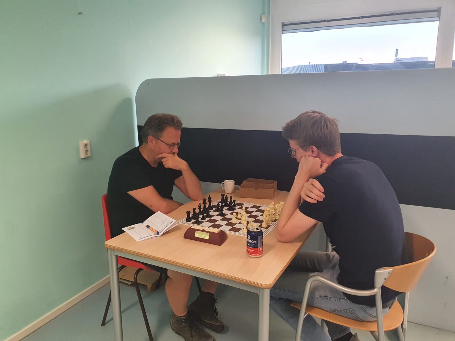 Uitslagen en standen na 2e ronde Intern – Arnhemse schaakvereniging